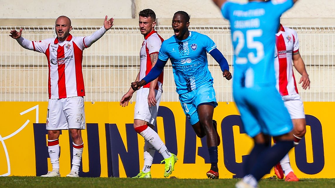 Liga Portugal - UD Oliveirense regressa aos triunfos