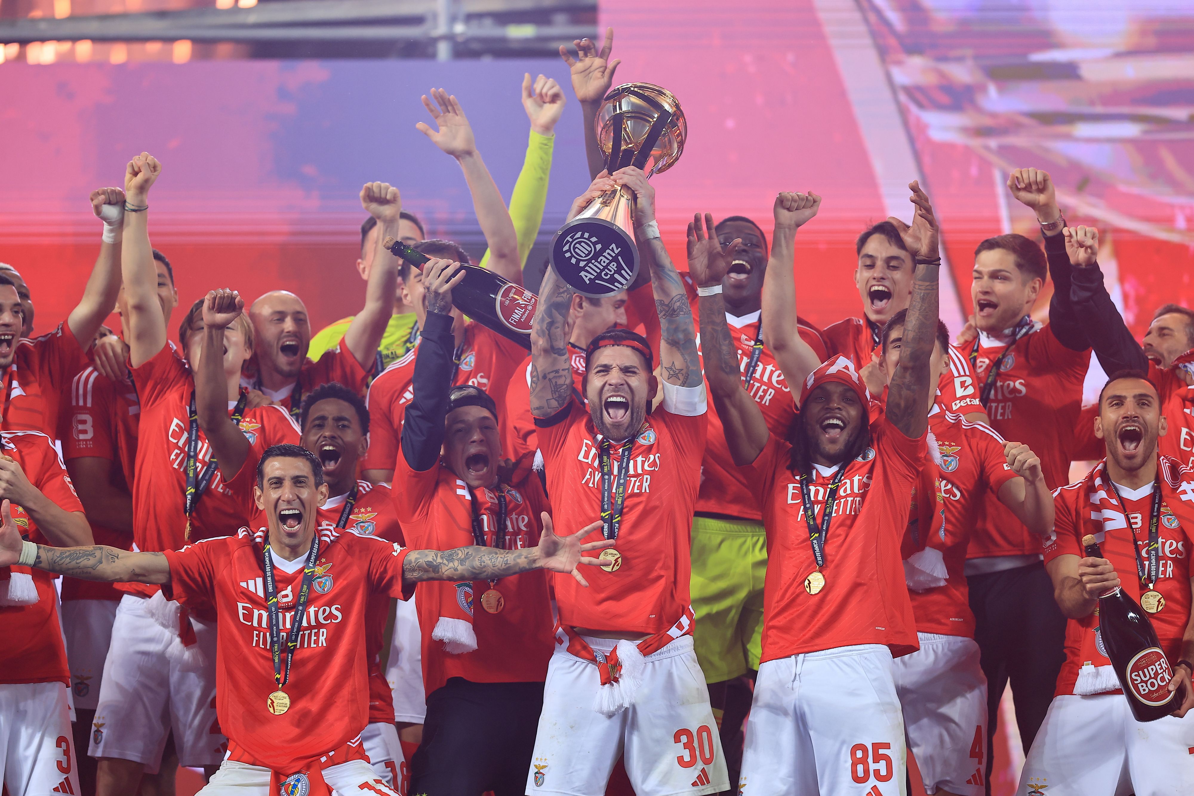Liga Portugal - SL Benfica é o Campeão de Inverno!