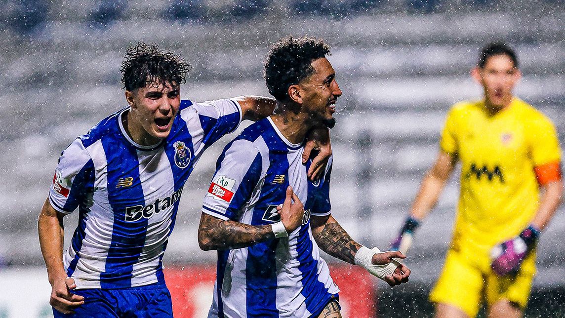 Liga Portugal - FC Porto B triunfa em festival de golos